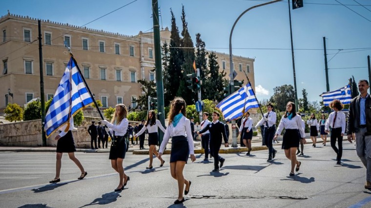 Επιλογή σημαιοφόρου: Αυτές είναι οι αλλαγές που φέρνει το Υπουργείο ...