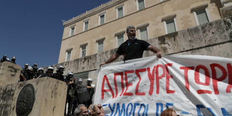Ποιος θα δώσει τη σωστή απάντηση; Τα σύνθετα ρήματα παίρνουν εσωτερική ...
