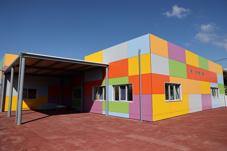 Eίδαμε το ολοκαίνουργιο χρωματιστό νηπιαγωγείο του Ηρακλείου Κρήτης και ...
